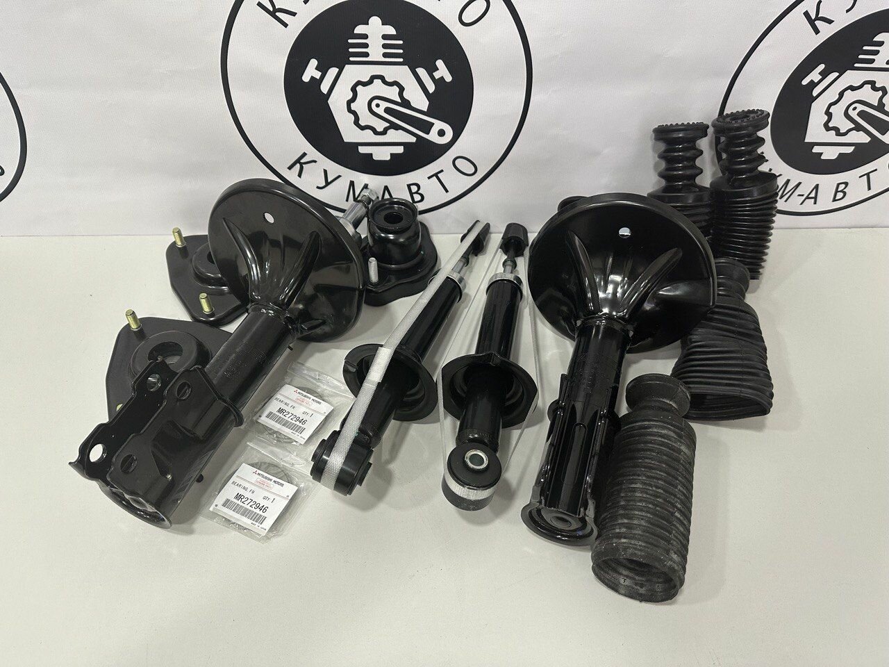 Комплект Амортизаторы передние и задние 4шт. в сборе Митсубиси Лансер 9 Mitsubishi Lancer 9 03- Германия Zekkert