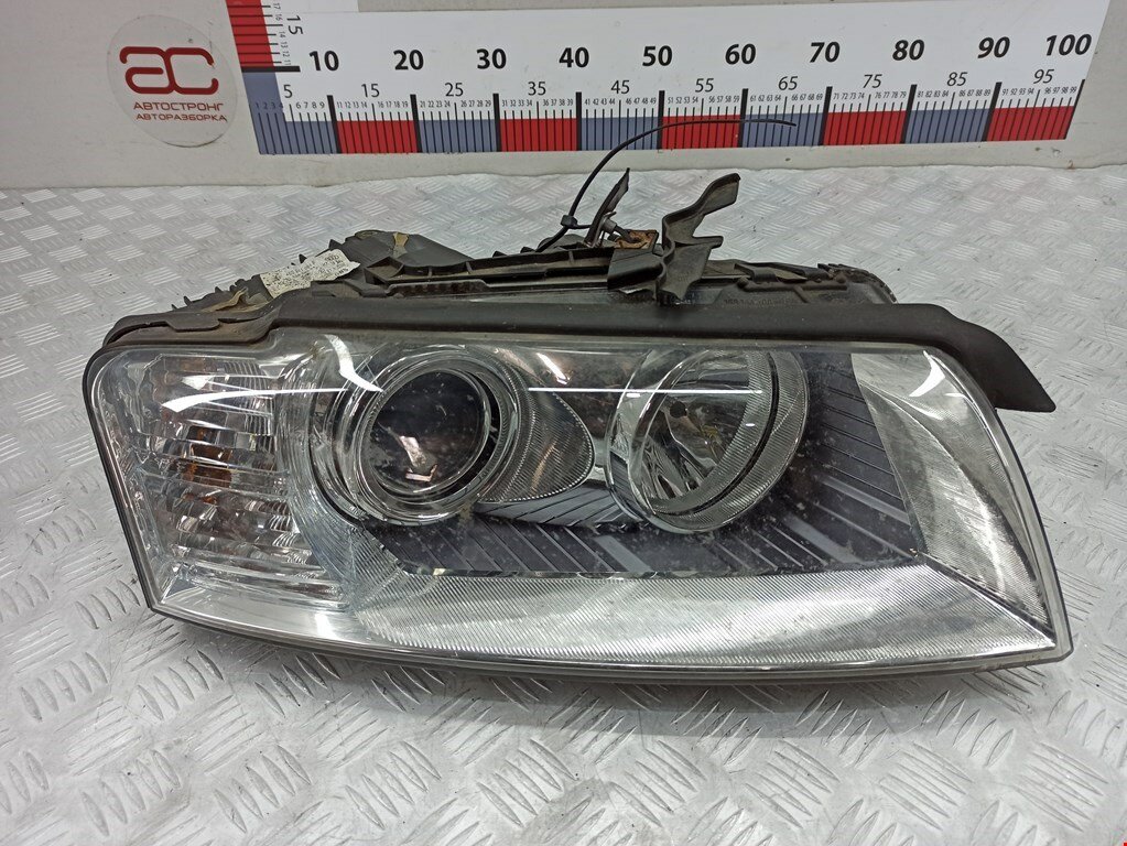 Фара правая Audi A8 D3 4E0941030P арт. 1700377