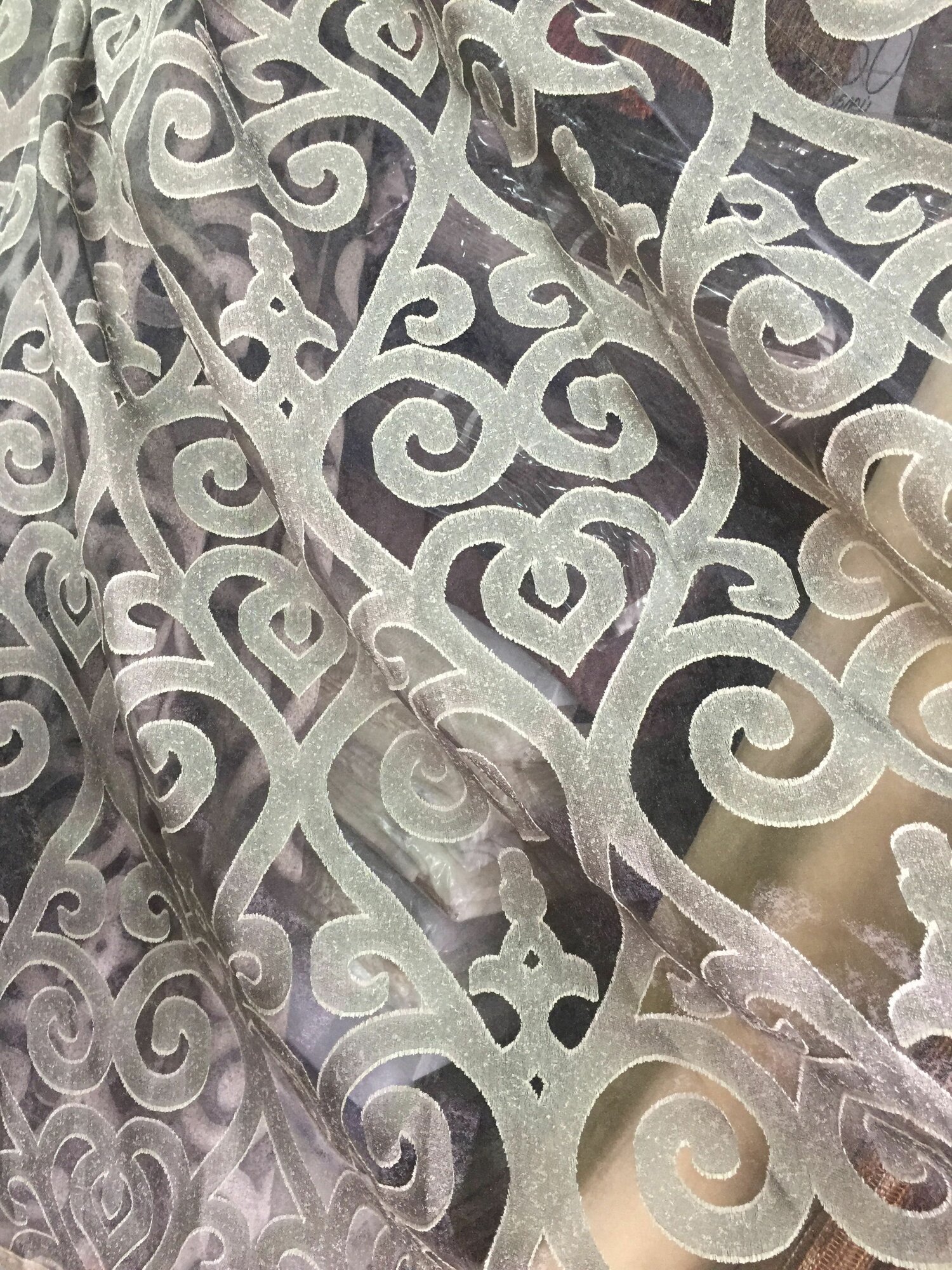 Тюль Органза-Жаккард в восточном стиле, полупрозрачный, 2.73x5 м