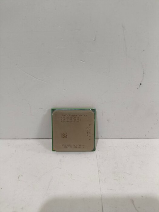 Процессор Athlon64 X2 4400+ ADO4400IAA5DD AM2 2.3 ГГц