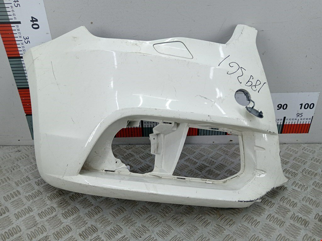 Бампер передний Audi A1 8X 8X0807436 арт. 2168353