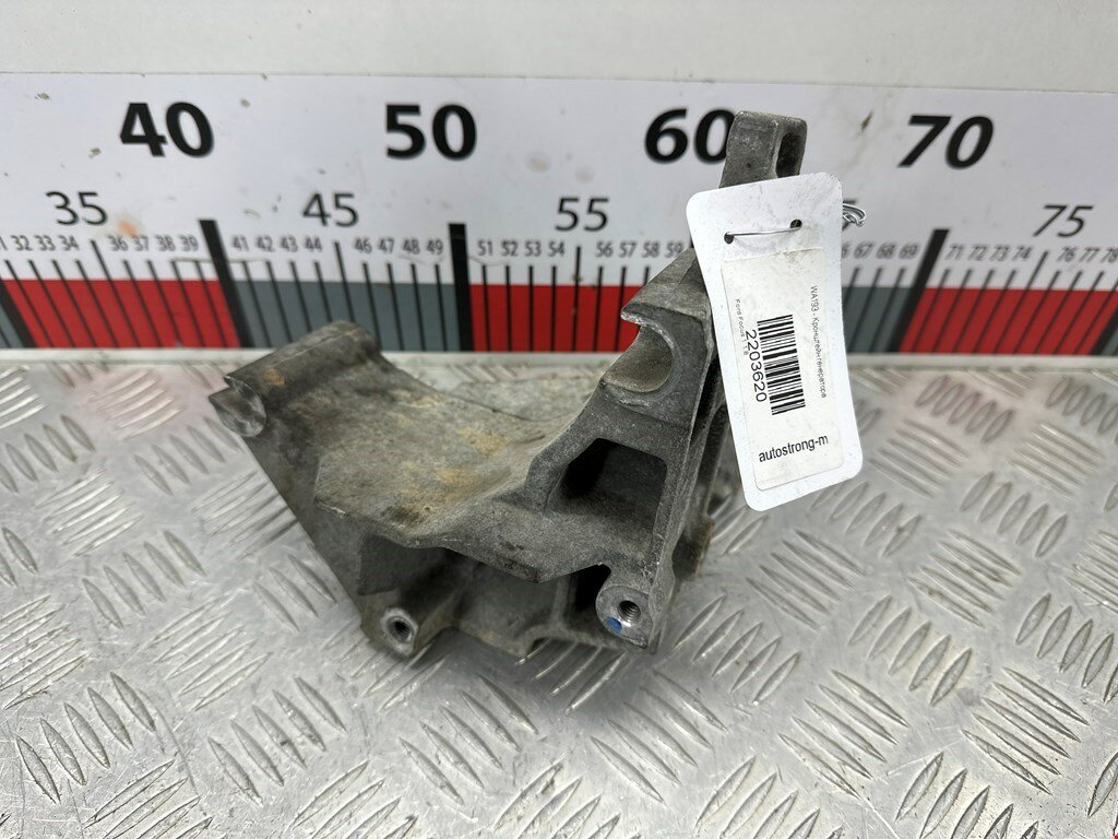 Кронштейн генератора Ford Focus 1 98BB10039AE арт. 2203620