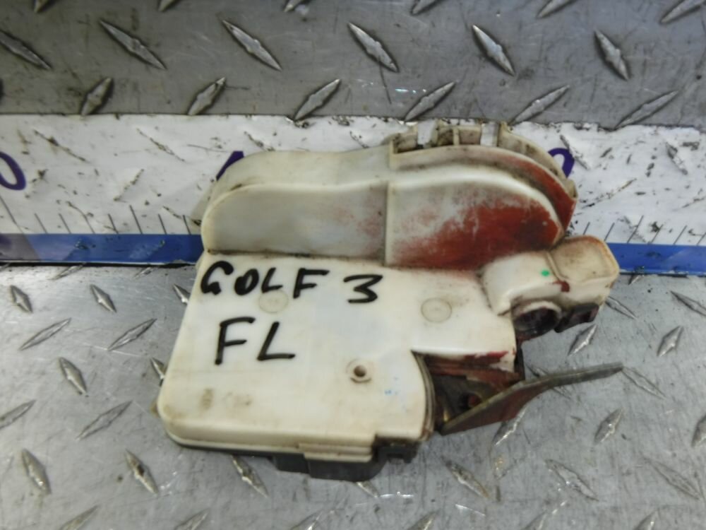 Замок двери передней левой VW Golf III 1H1837015M