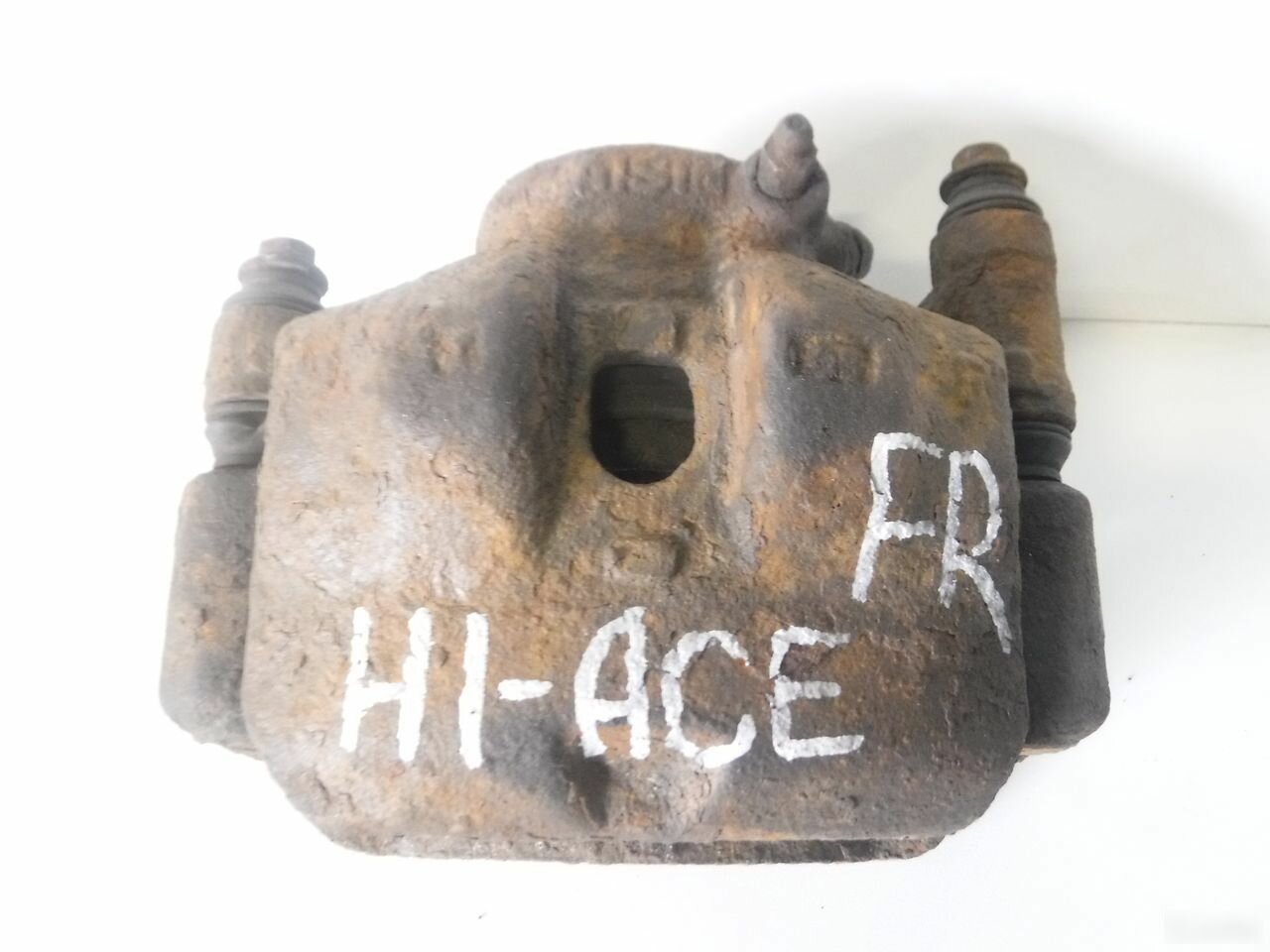 Суппорт тормозной передний правый Toyota Hiace H100 (1989—2004) 4773026060