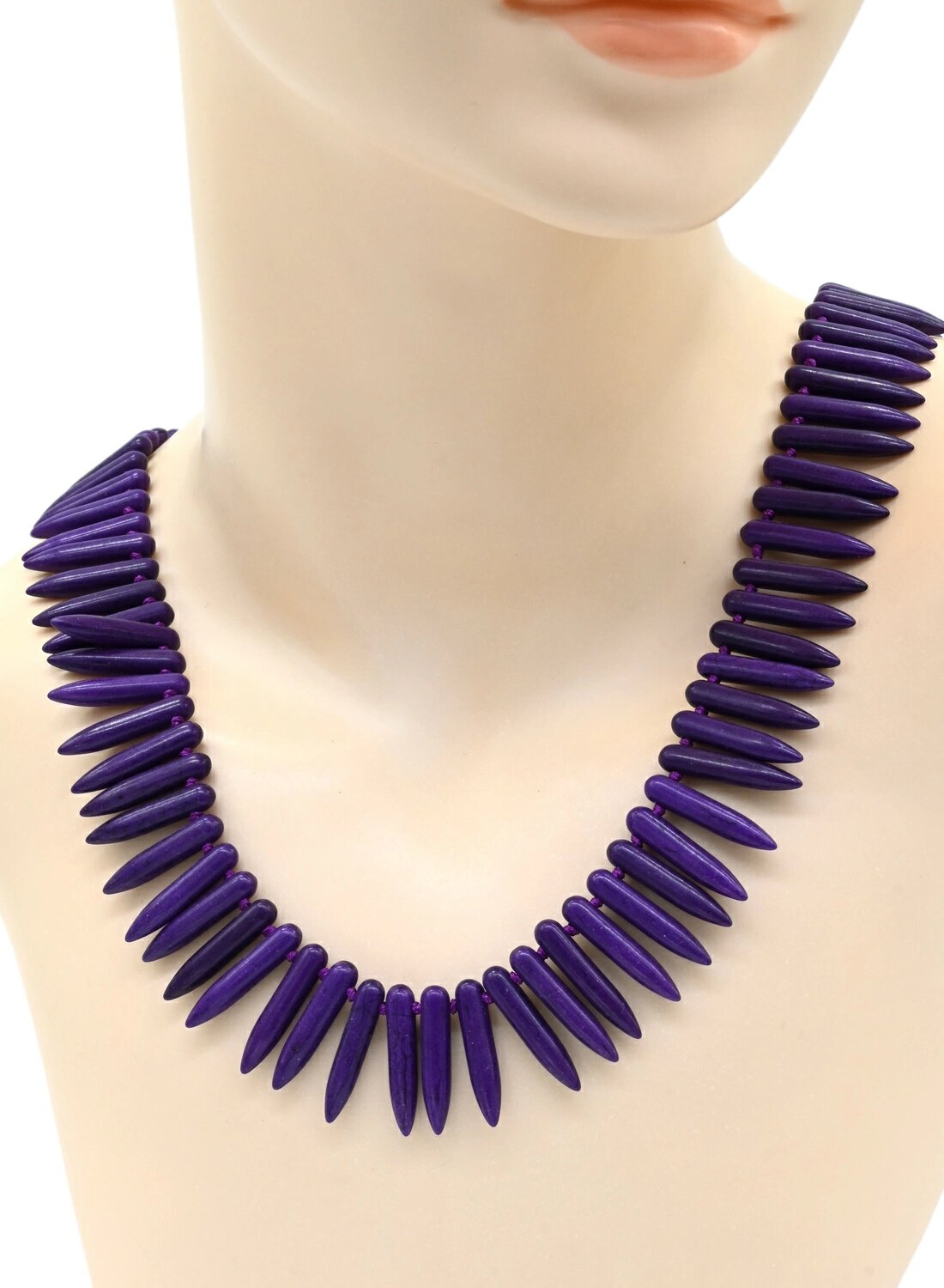 Бусы, кахолонг