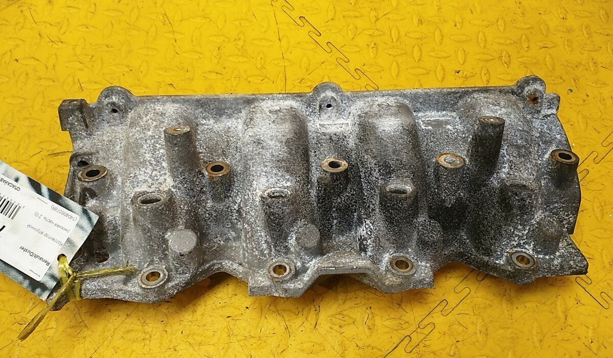 Коллектор впускной Duster Renault 140406078R