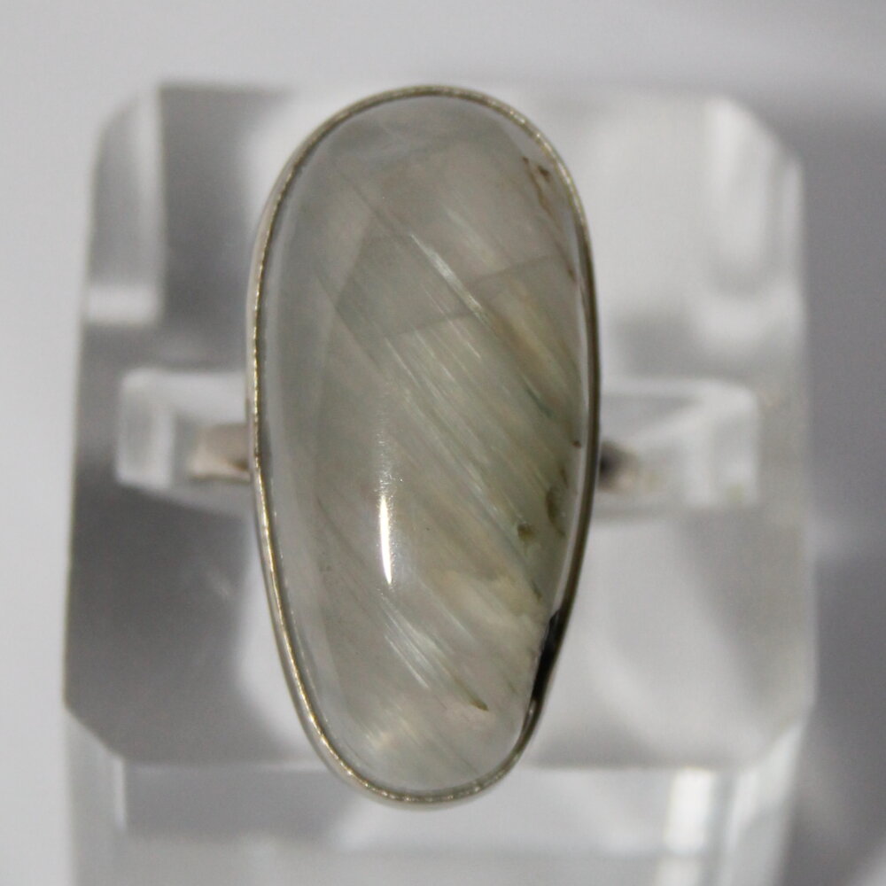 Кольцо, кошачий глаз