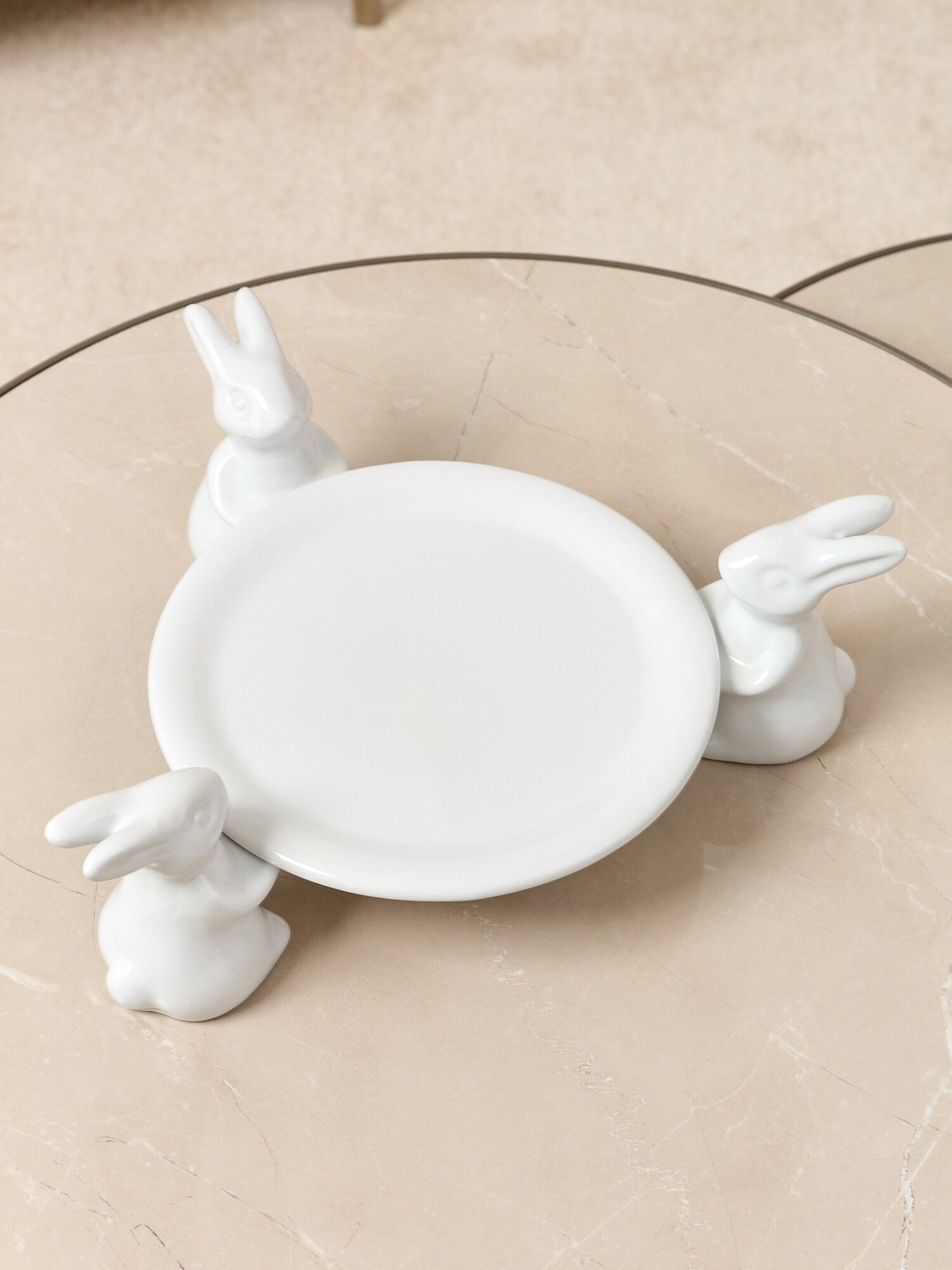 Блюдо Кролик для торта и пирожных подставка сервировочная с зайчиками, пасхальная посуда для праздничного стола, декоративное блюдо для сладостей и куличей