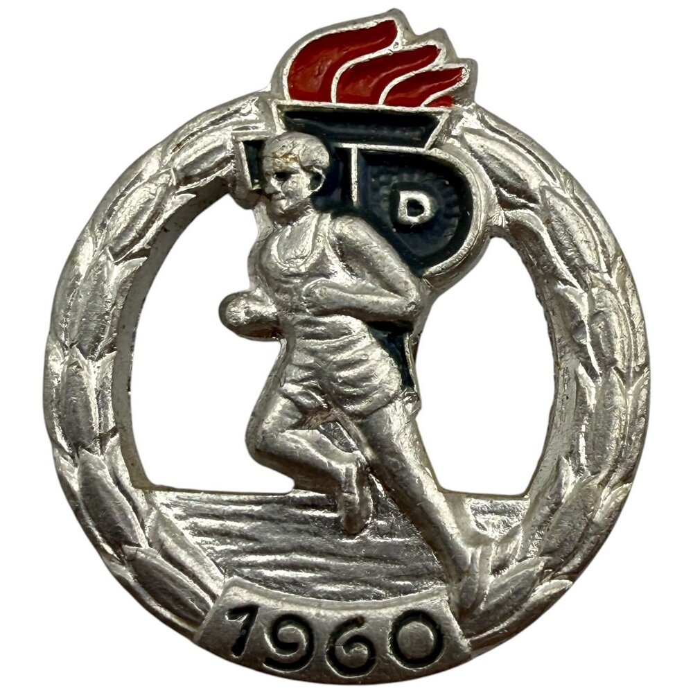 Знак "Летние спортивные соревнования. Пионерская организация имени Эрнста Тельмана" ГДР 1960 г.