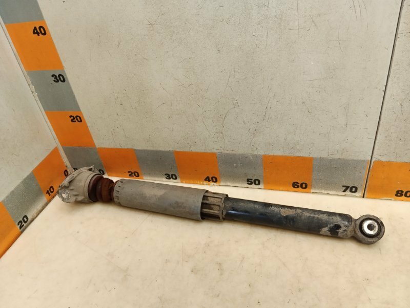 Б/У Стойка задняя Амортизатор задний Skoda Octavia 2015 A7 413545 VAG арт. 5Q0513049D