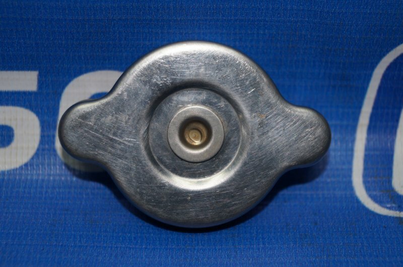 Крышка радиатора Geely Emgrand EC7 1.8 (JL4G18) CAND02184 2013 (б/у)