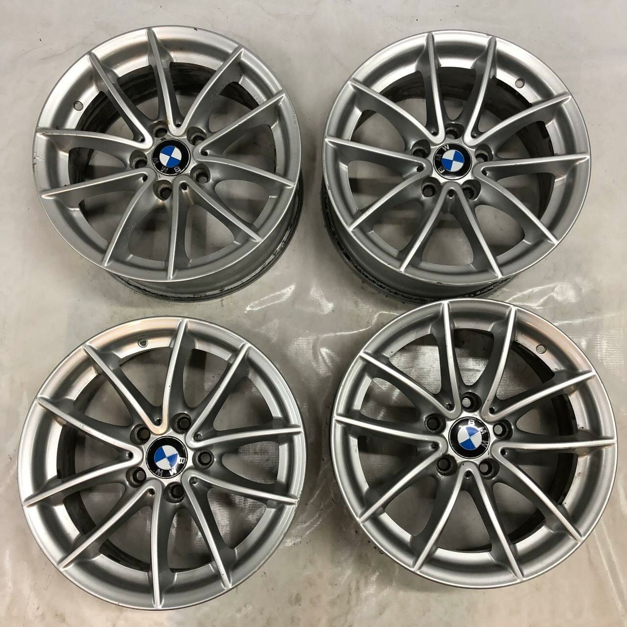 Колесные диски BMW 17x7.5 PCD 5x120 D72.6 ET32 (оригинал)