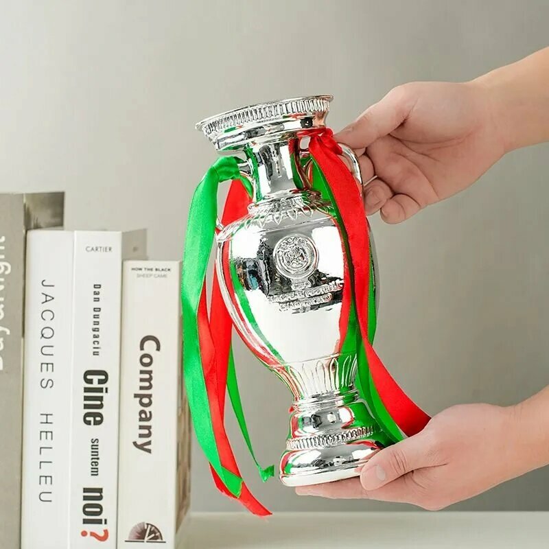 26cm/Кубок европейских чемпионов/футбольный трофей 2025 года, изготовлен вручную из смолы