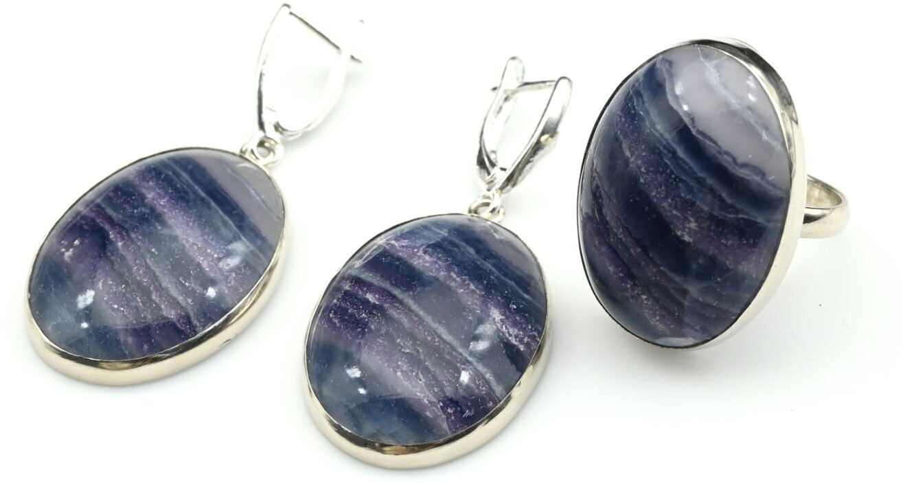 Комплект бижутерии: кольцо, серьги, флюорит