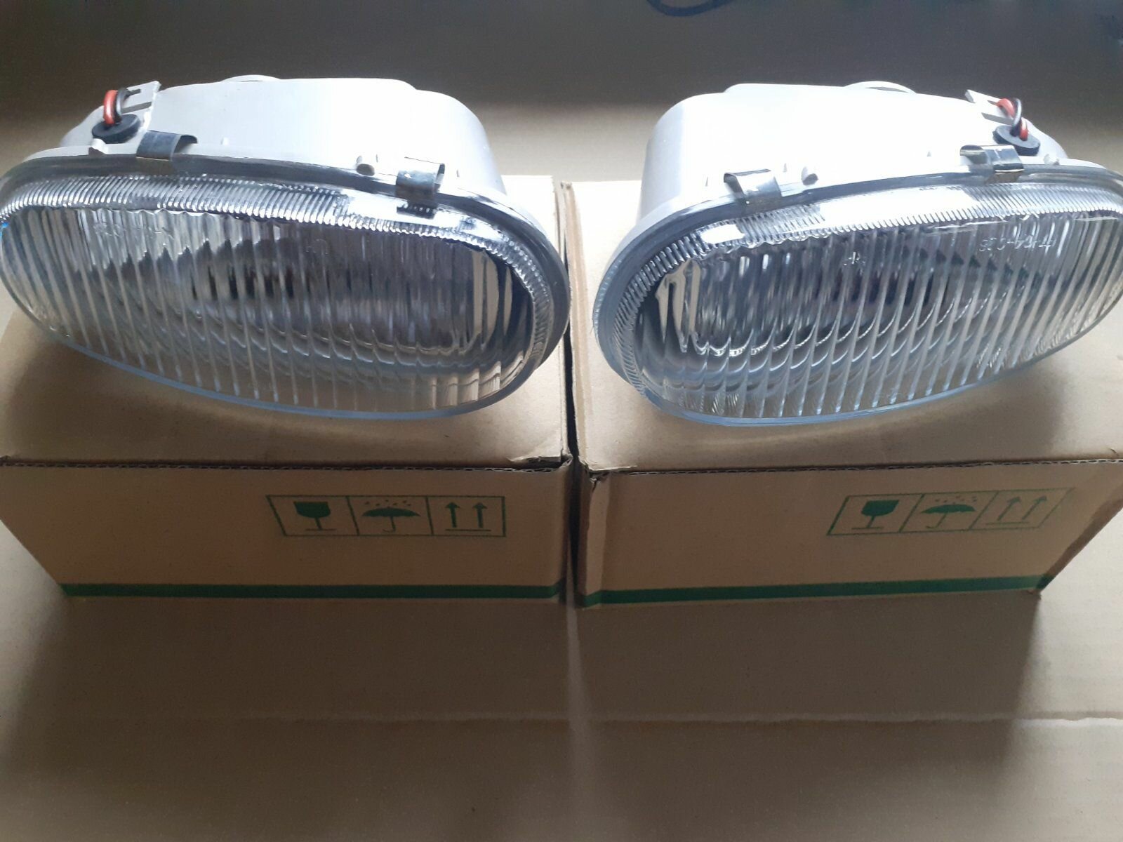 Правая и левая туманка шевроле ланос Chevrolet Lanos фары противотуманные комплект 2 шт.