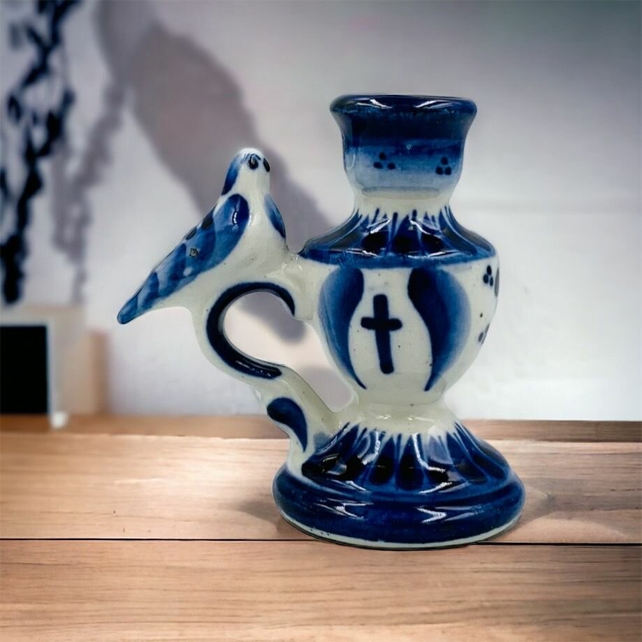Подсвечник для церковной свечи Птичка, для тонкой свечи, фарфор Гжель 4,6 см