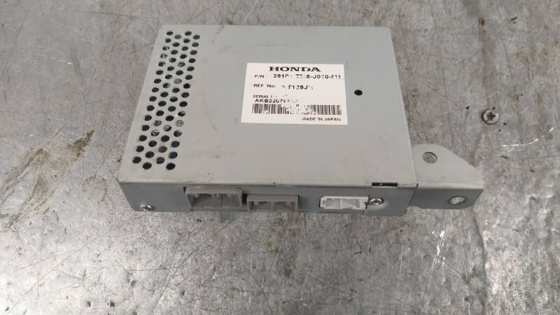 Блок управления магнитолой Honda Insight ZE2 LDA