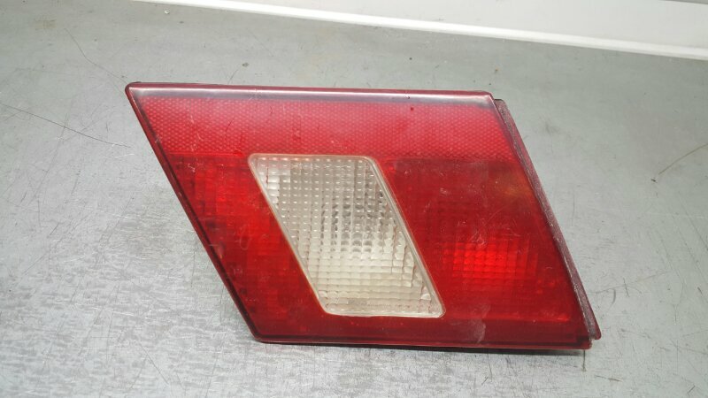 Фонарь Лада 2115 задн. лев. (б/у) 21143716196