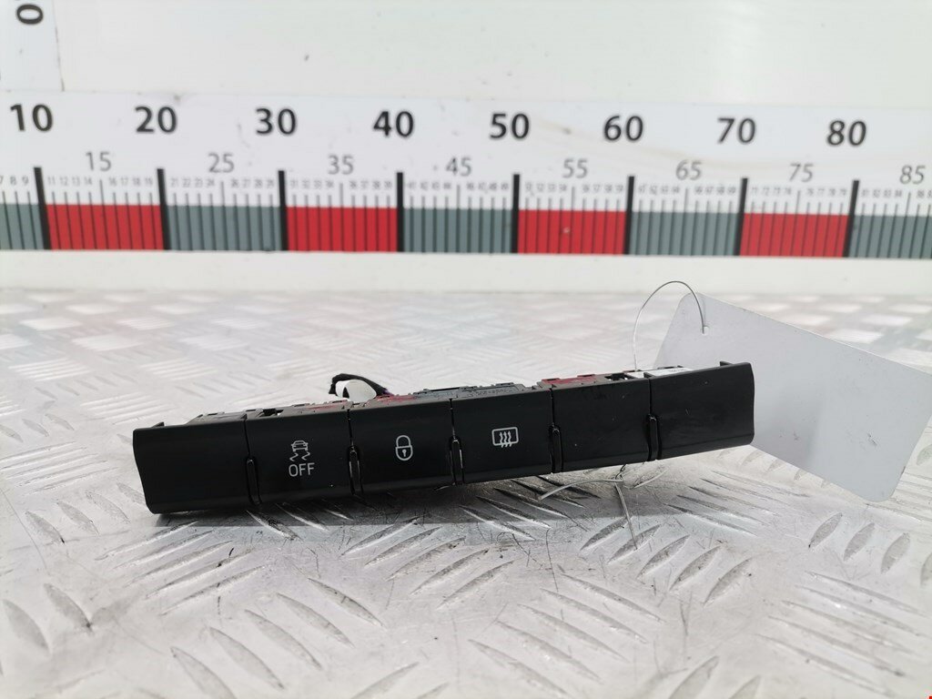 Блок кнопок Skoda Rapid 1 5JA927132AF арт. 1819606