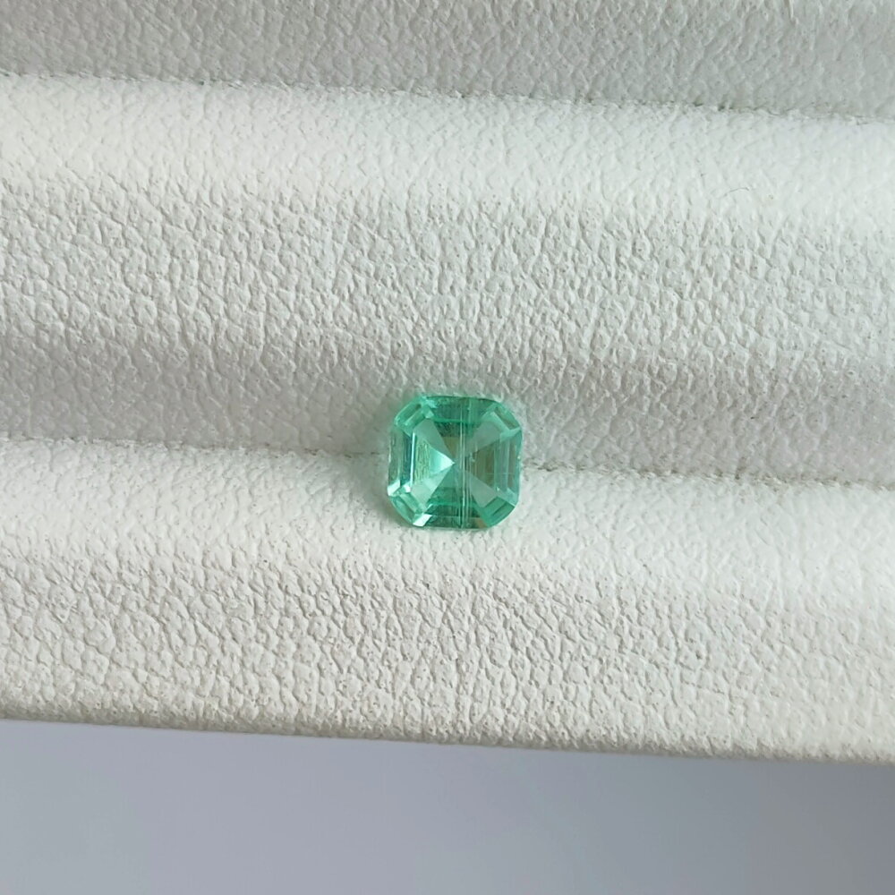 Ограненный Берилл, русская огранка 0.43 карата "True Stones"