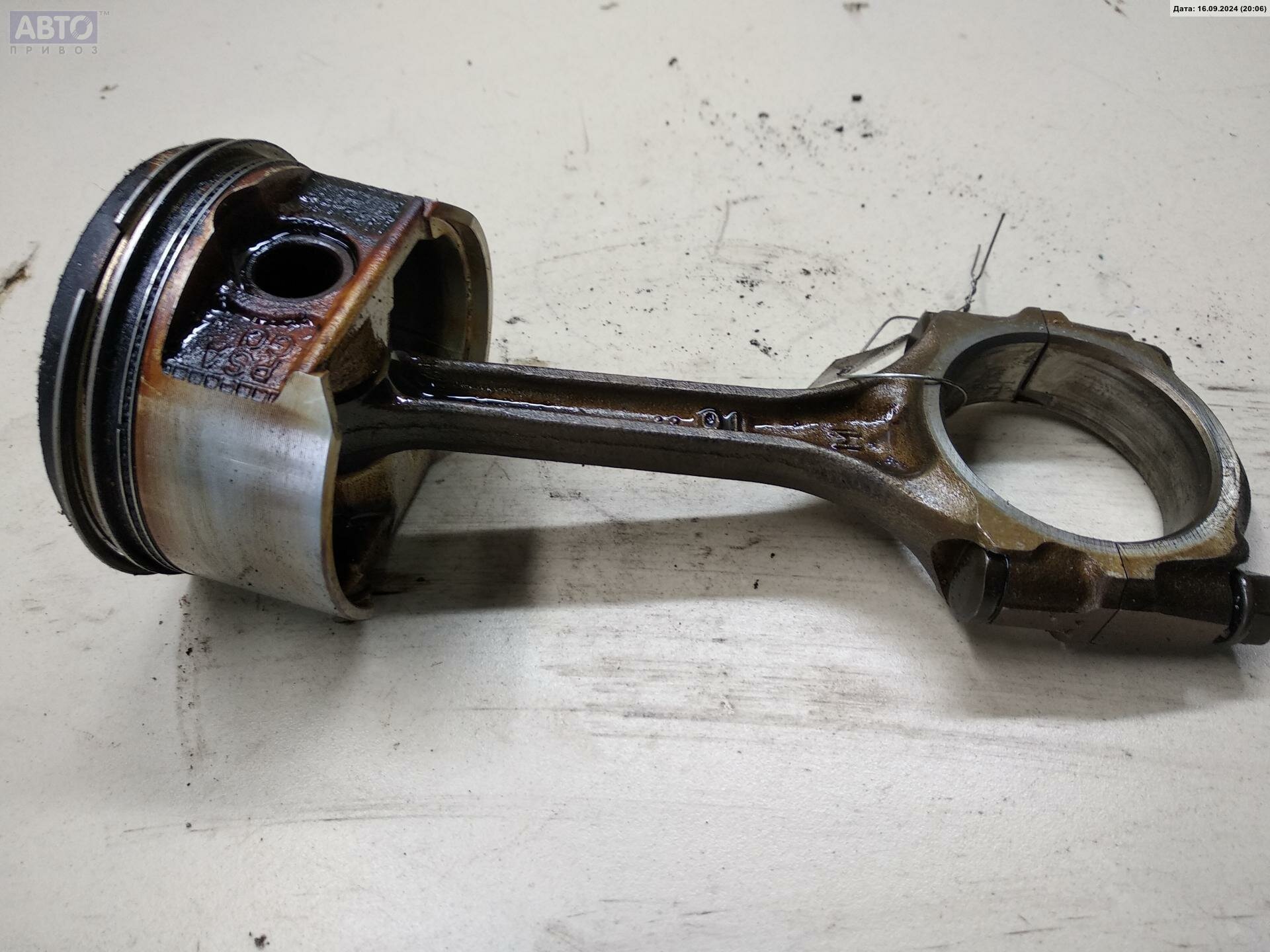 Поршень с шатуном Honda Stream