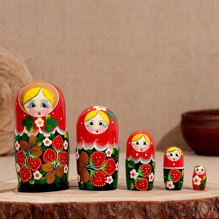 Матрёшка дерево «Весела», красная голова, низ чёрный, 5-кукольная, 14 см