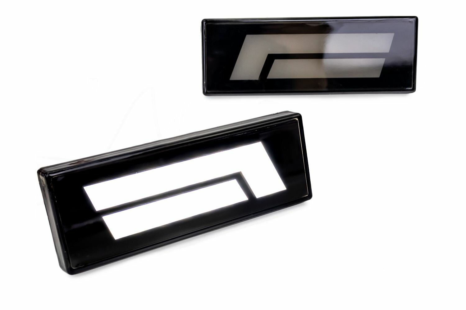 Повторители поворота с l-образным рисунком (2 полосы) белые для лада 4х4, нива легенд