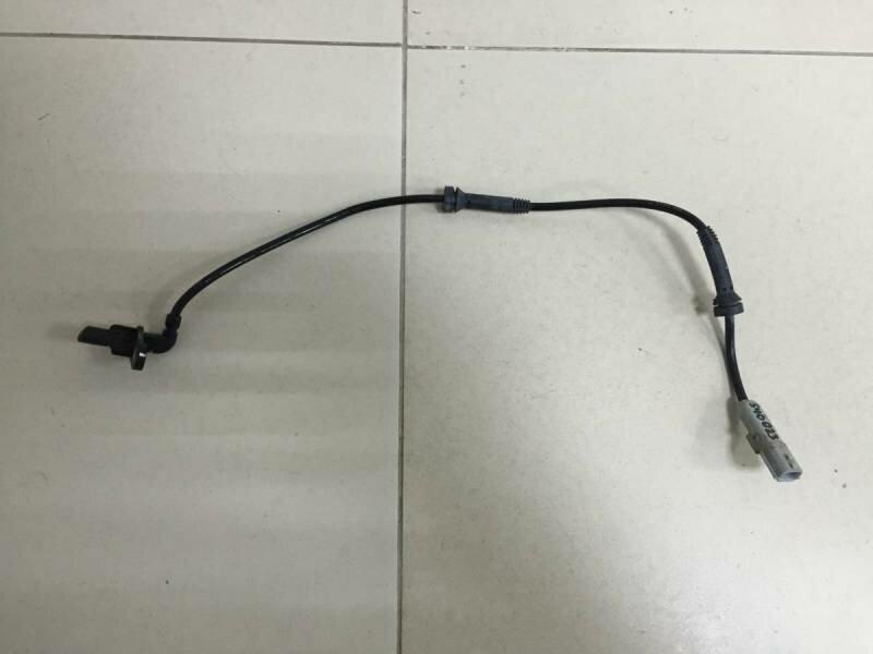 Датчик ABS задний правый Renault Logan 2 2014 кат.номер: 479007700R