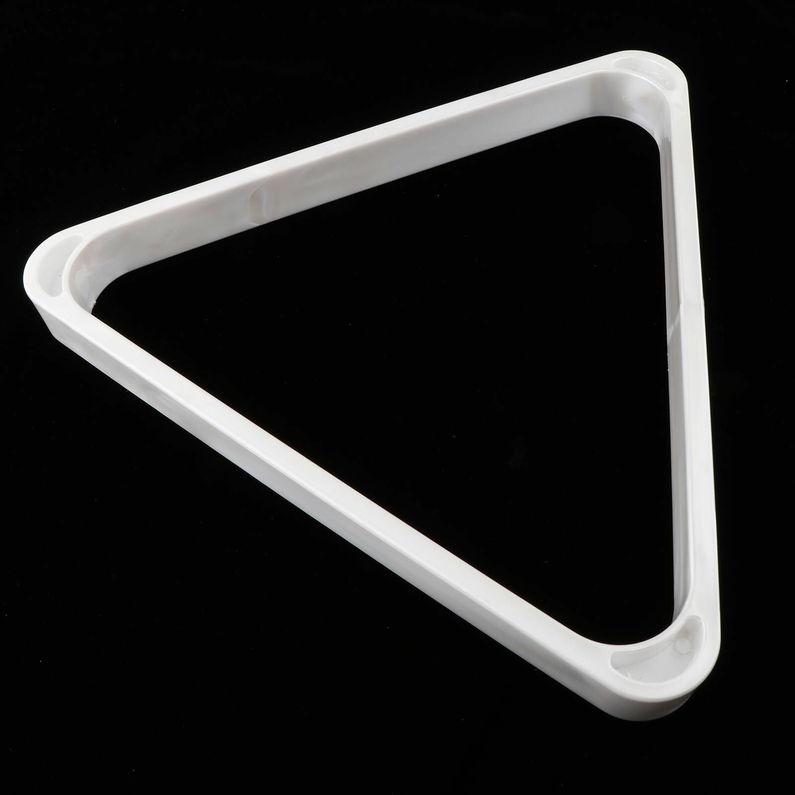 Треугольная стойка для бильярдных шаров Треугольная стойка для 8 шаров 33смx29,5см