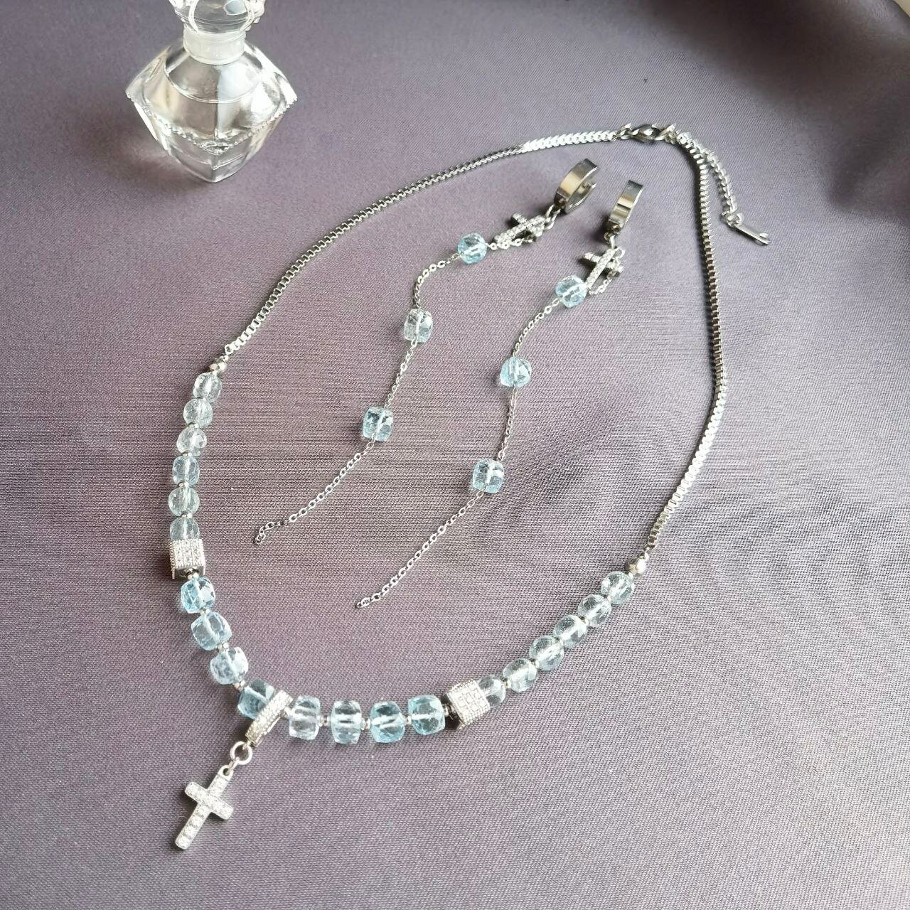 Комплект бижутерии: серьги, колье, топаз