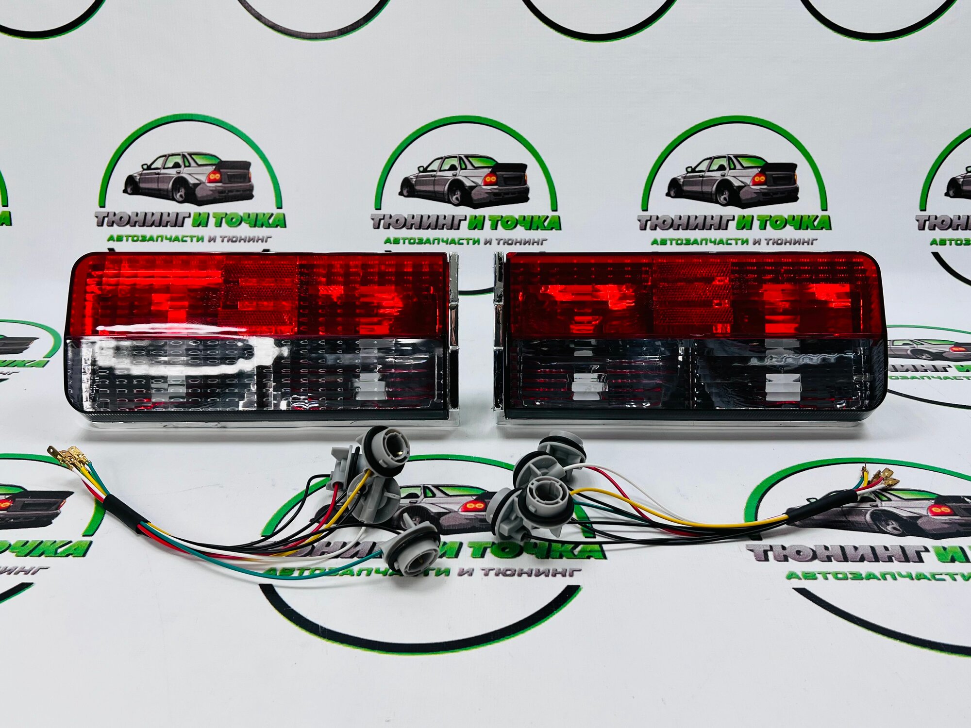 Фонари в сборе хрустальные ВАЗ 2106, 2121 красно-тонированные под патроны