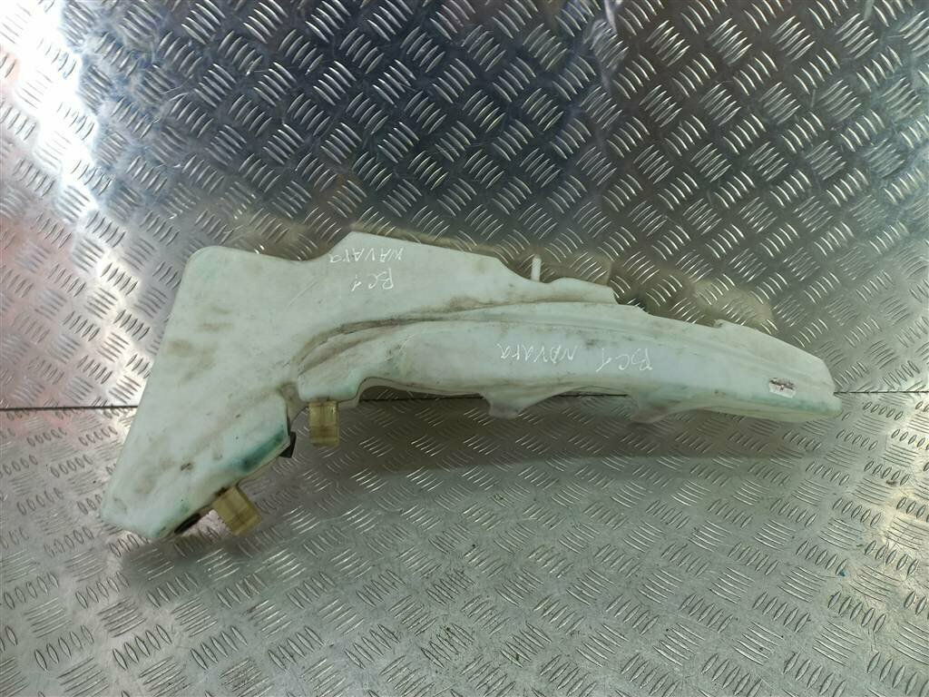 Бачок омывателя Б/У для NISSAN NAVARA D40 (2004—2010) 289105X21B