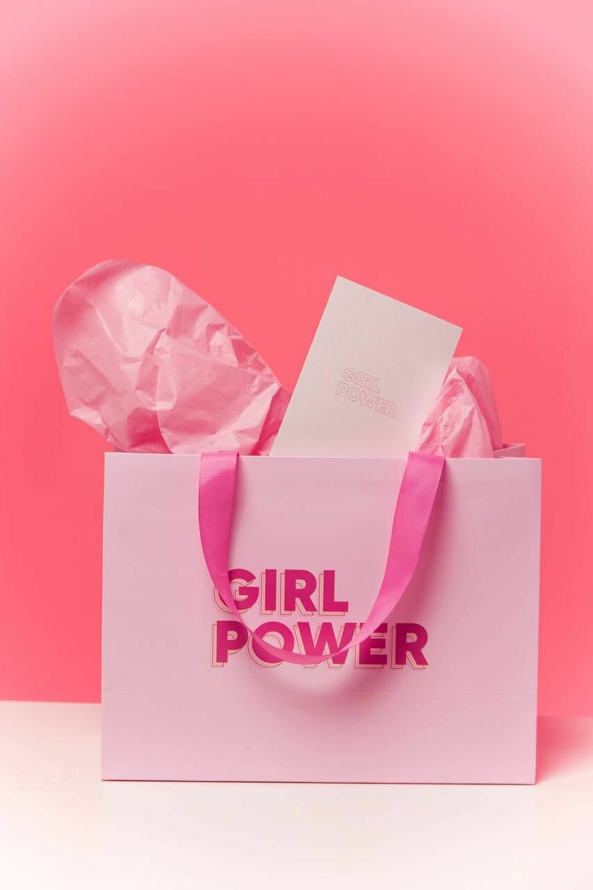 Подарочный набор Женская Сила / GIRL POWER (пакет, открытка, бумага тишью)