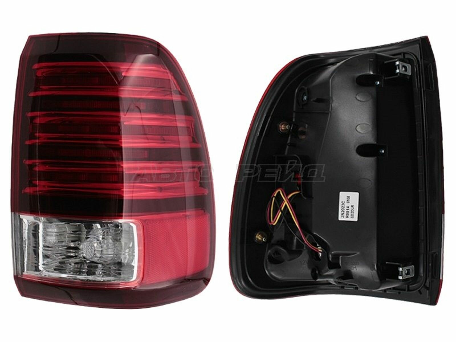 Фонарь задний LEXUS LX470 05-07 RH диод.