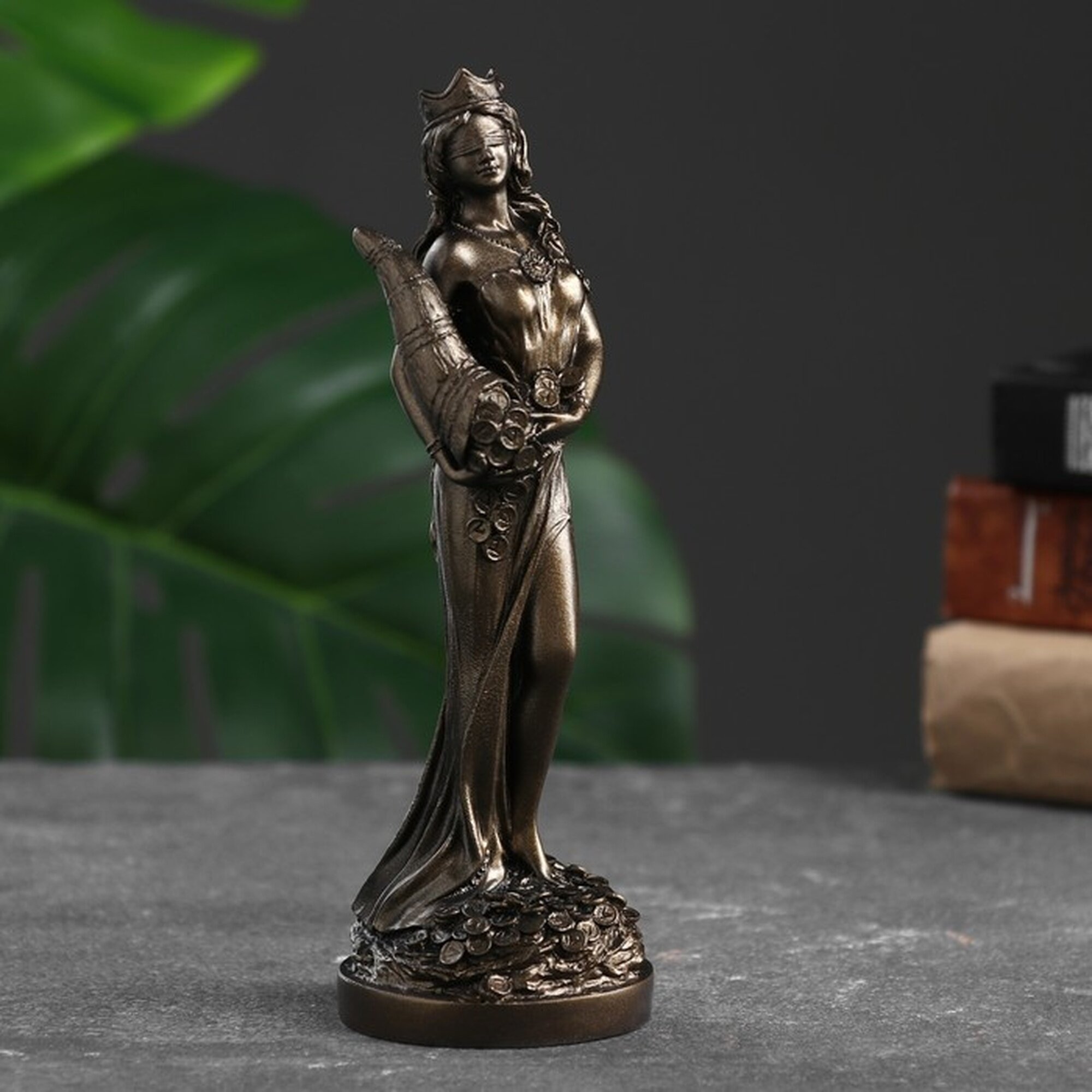 Фигурка «Фортуна», гипс под бронзу, 18 см