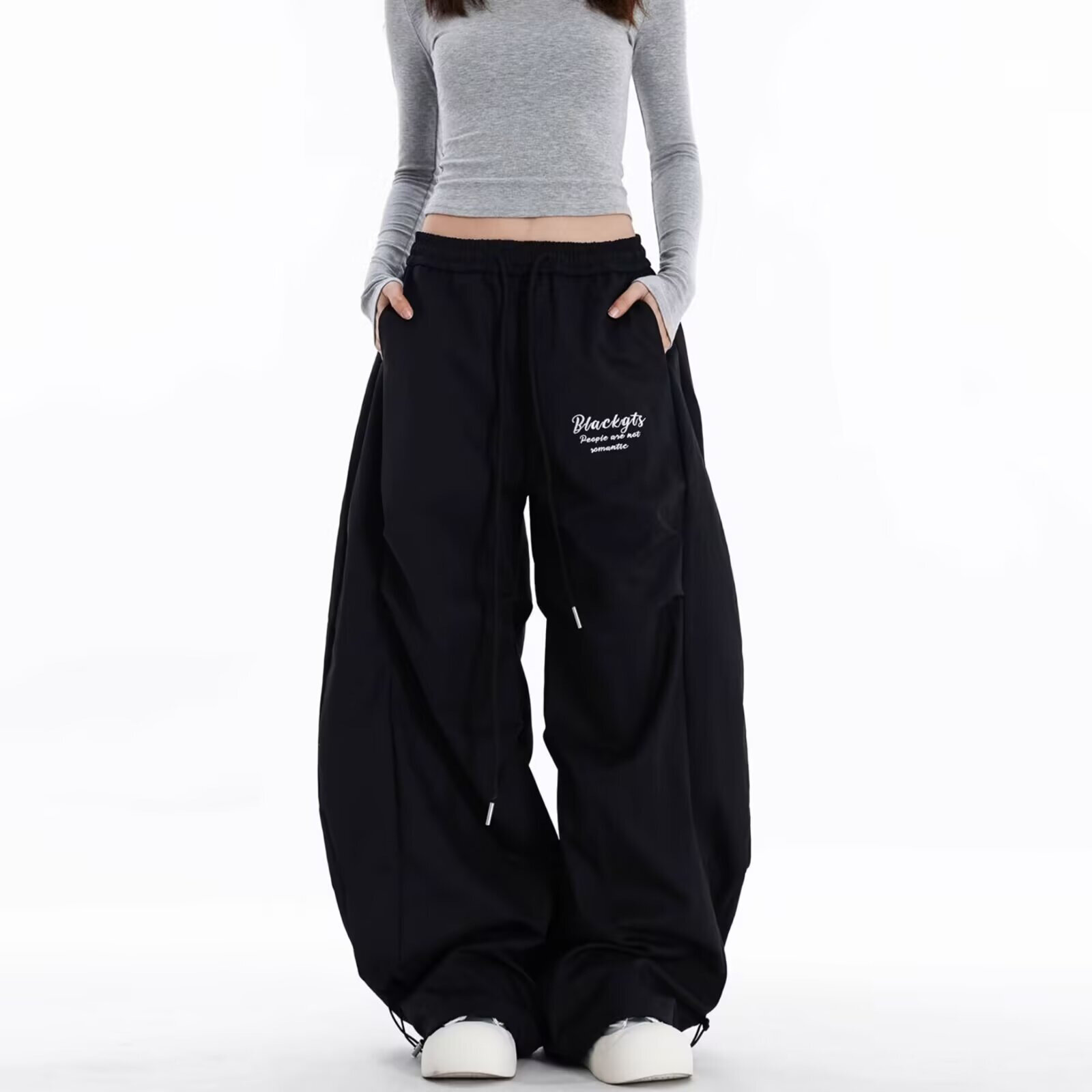 Брюки спортивные