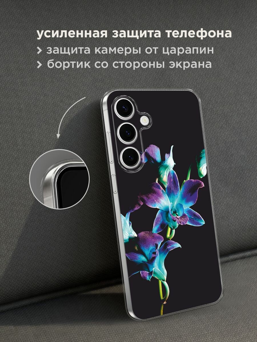 Чехол на Samsung Galaxy S25 FE / Самсунг S25 Фе с принтом "Синий цветок на черном" — фото 1