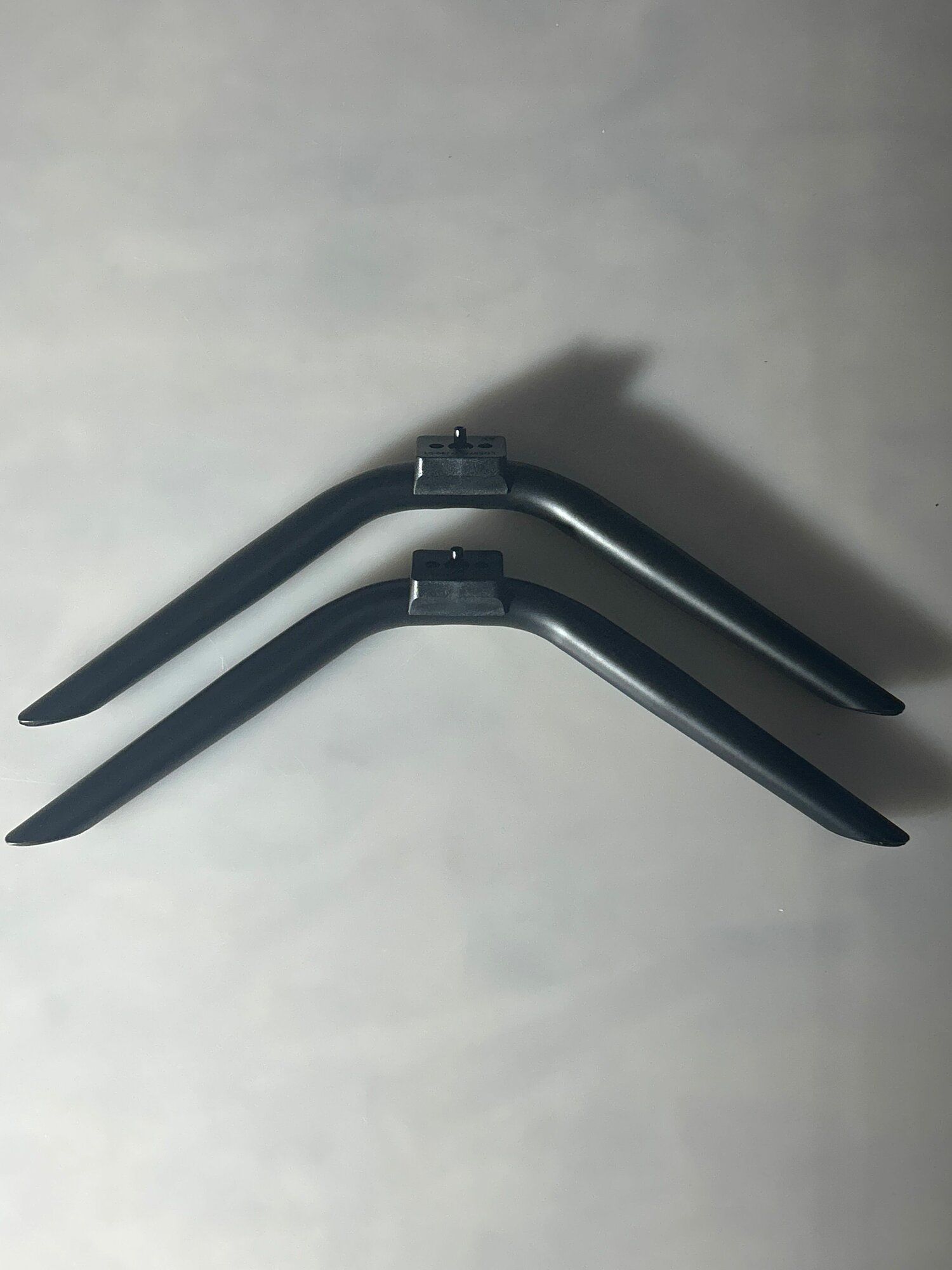 Подставка комплект комплект 2 шт (черный), для телевизора Haier 55SmartTVS2