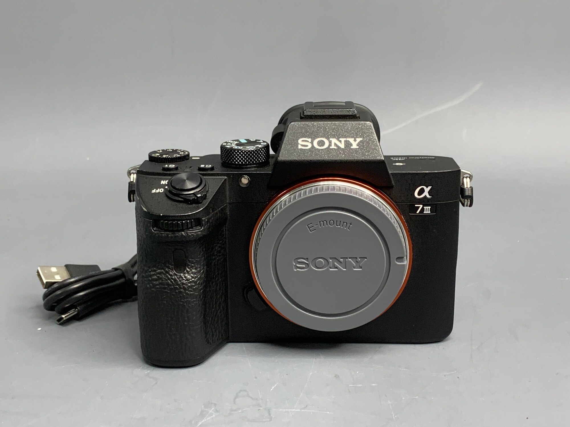 Sony A7 III 27.200 кадров