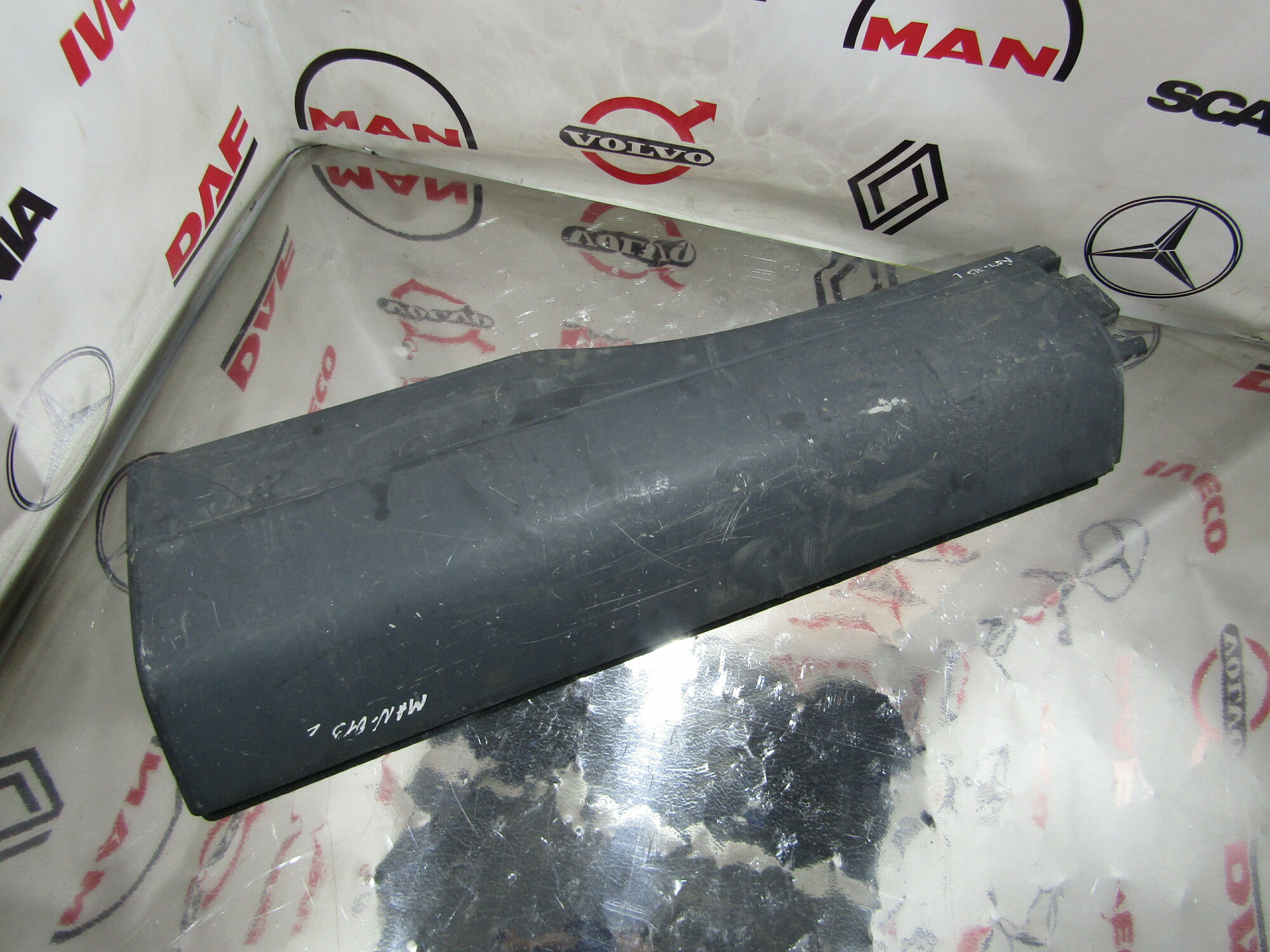 Продолжение крыла слева MAN TGS, TGA