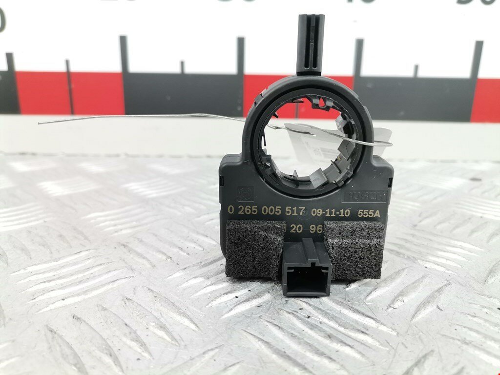 Датчик угла поворота рулевого колеса Citroen C5 2 4545H8 арт. 1748092