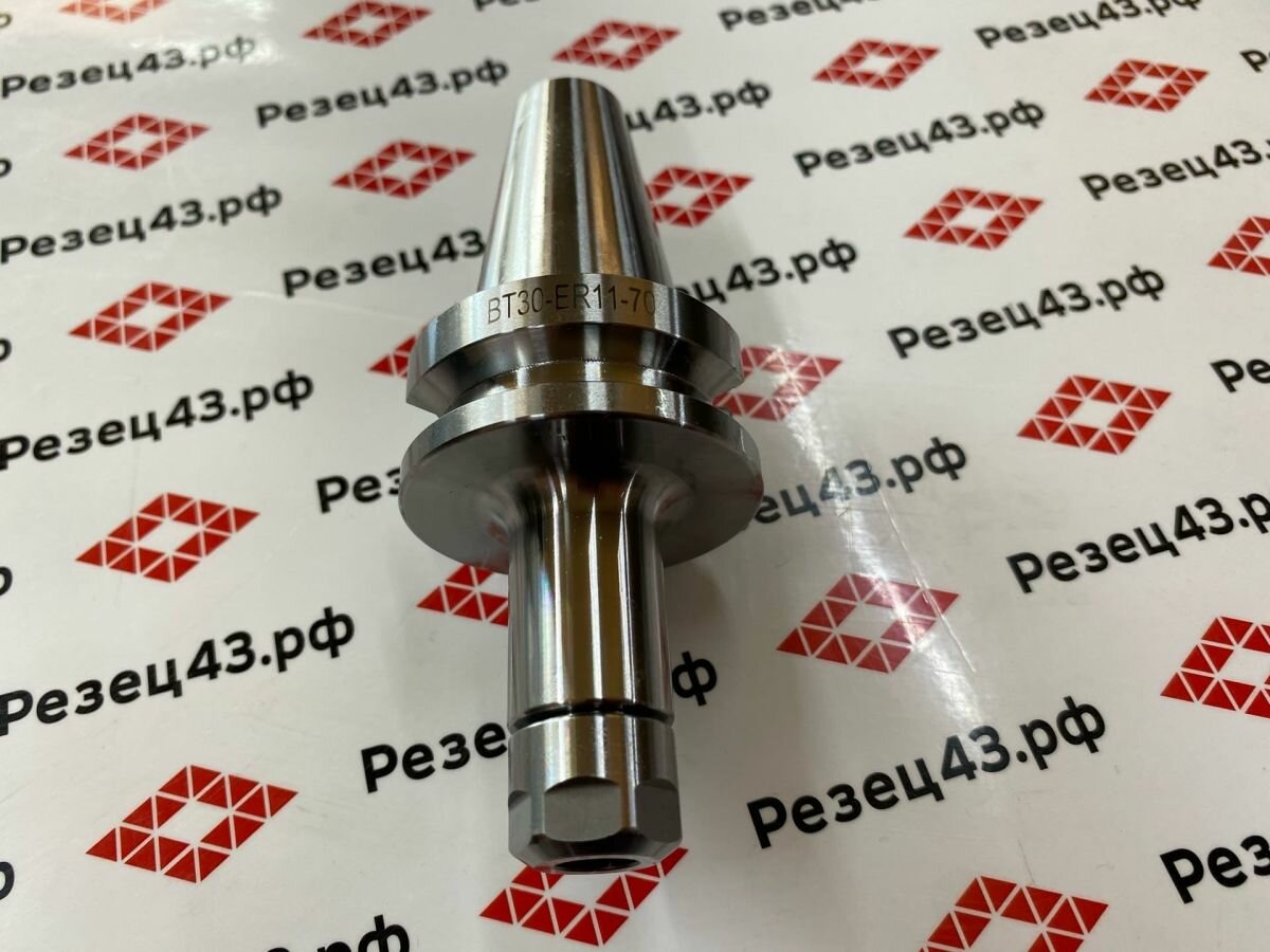 Цанговый патрон BT30 под цанги ER11 вылет 70 мм (BT30-ER11A-70)