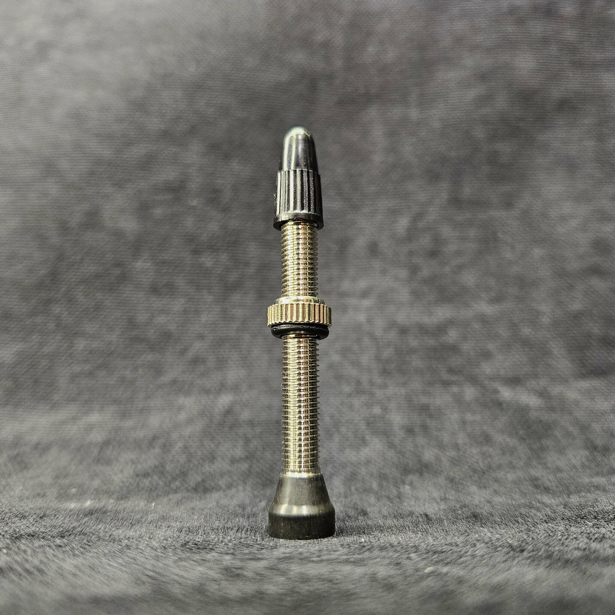 Бескамерный ниппель ColtBikes, латунный, 48 мм, presta