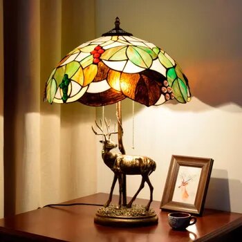 Лампа настольная