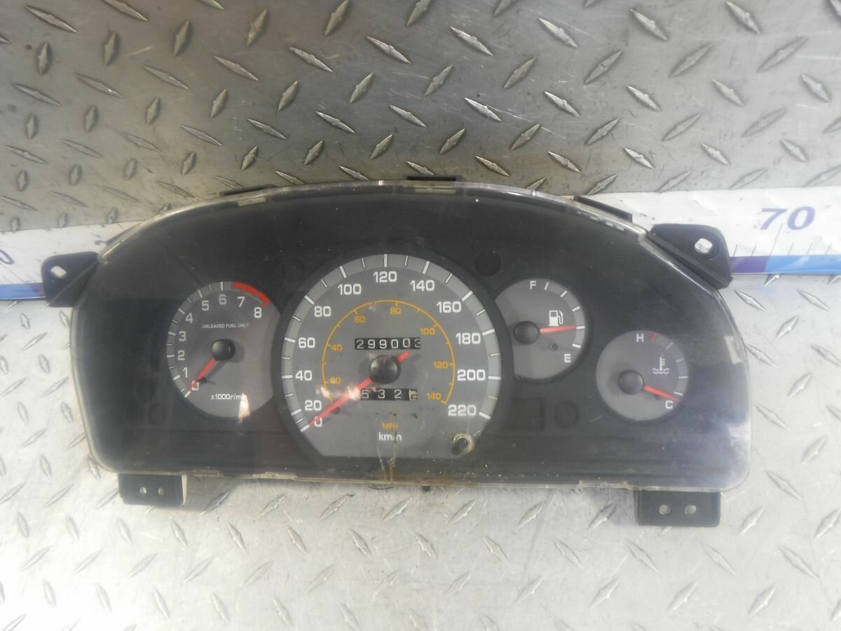 Панель приборов Daewoo Nubira II (1999—2003) 96274053