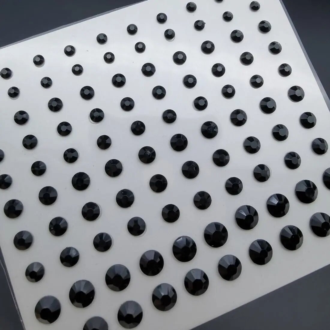 Жемчужные наклейки для лица Swarovski -4