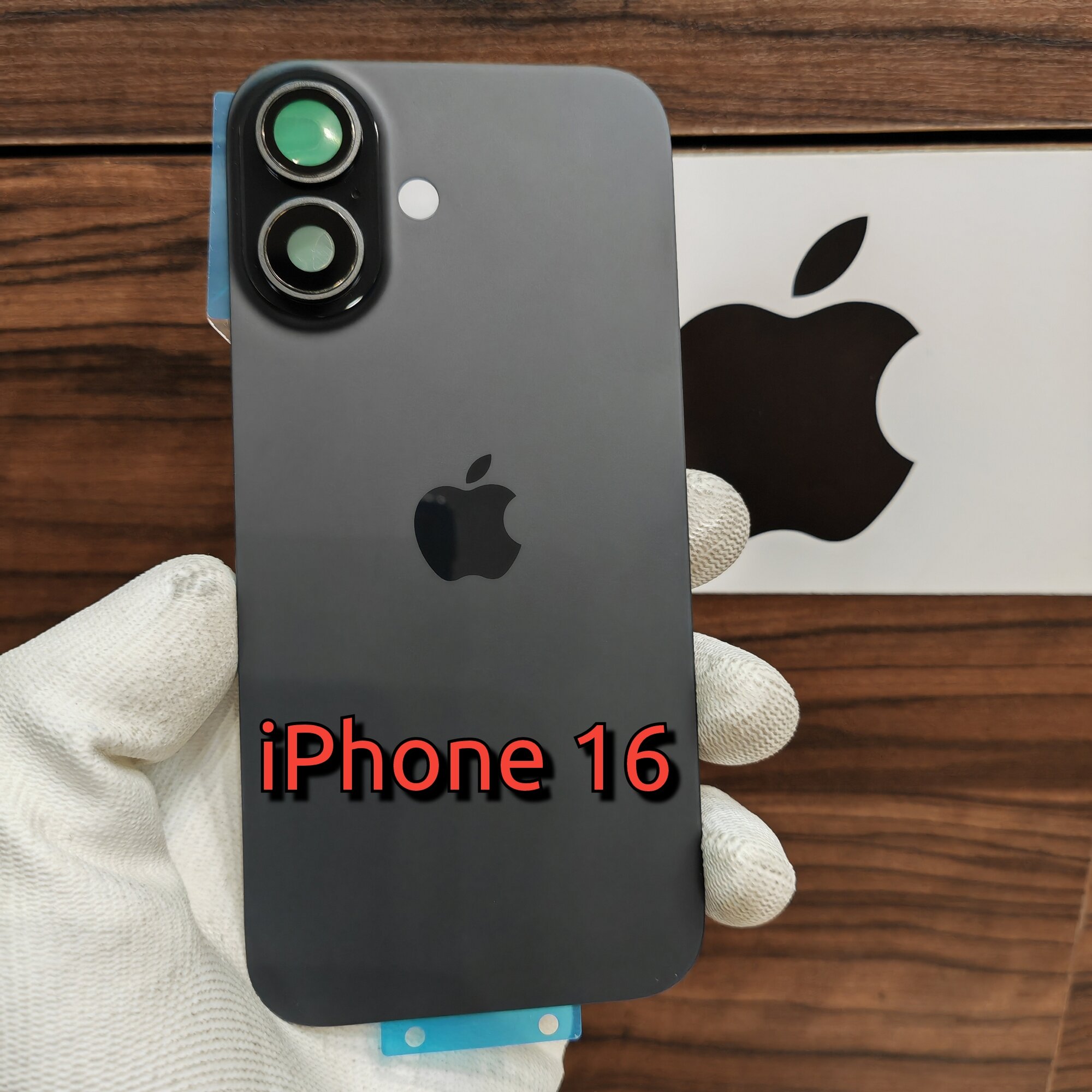 Крышка для iPhone 16 - задняя стеклянная панель "Оригинальное качество" (Цвет: Black / Чёрный)