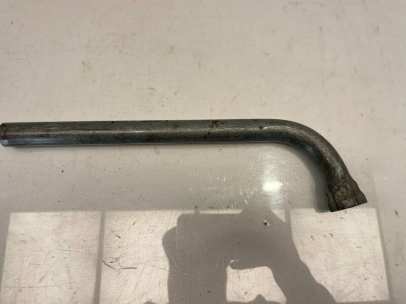 Б/У балонный ключ Opel Astra 2005 L48 Z16XEP 43115 GENERAL MOTORS арт. 4D0012219A