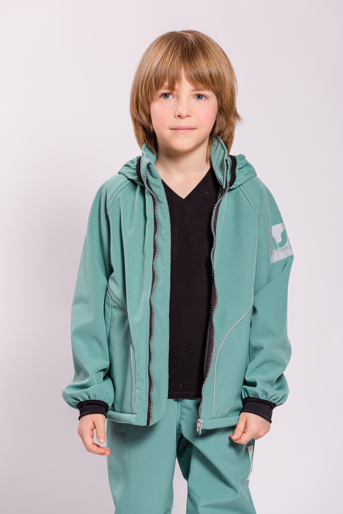 Ветровка Аутло