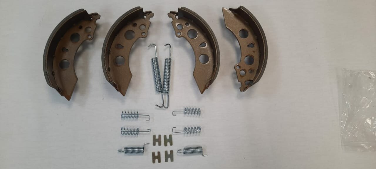 Набор колодок АЛ-ко(Аналог) 2051, для прицепов, 4 колодки и пружины, внутренний диаметр 200мм